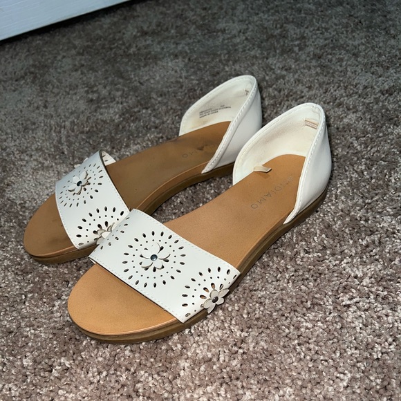 Andiamo | Shoes | Andiamo Sandals | Poshmark